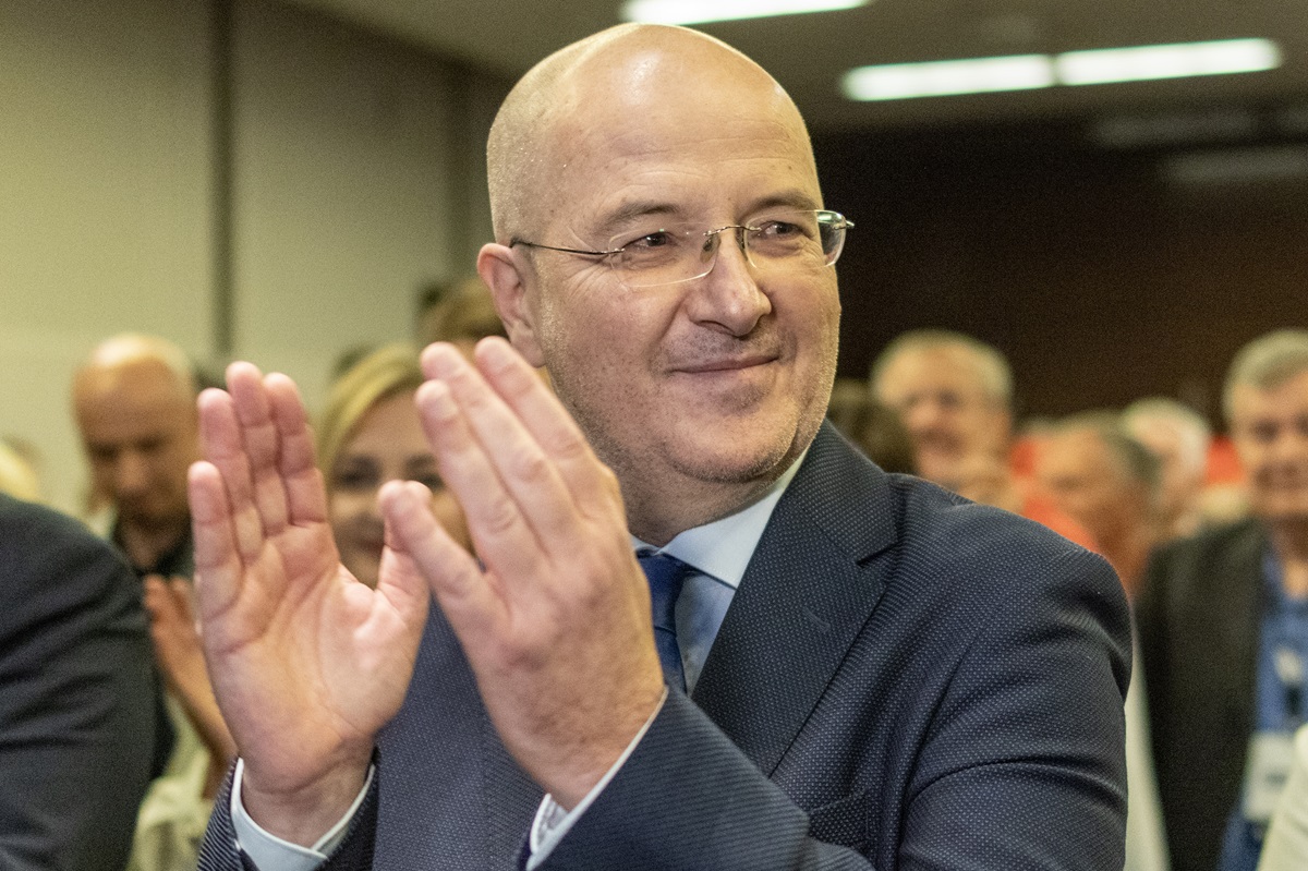 Mario Radić ne promovira nepostojeću investicijsku platformu PPD-a ...